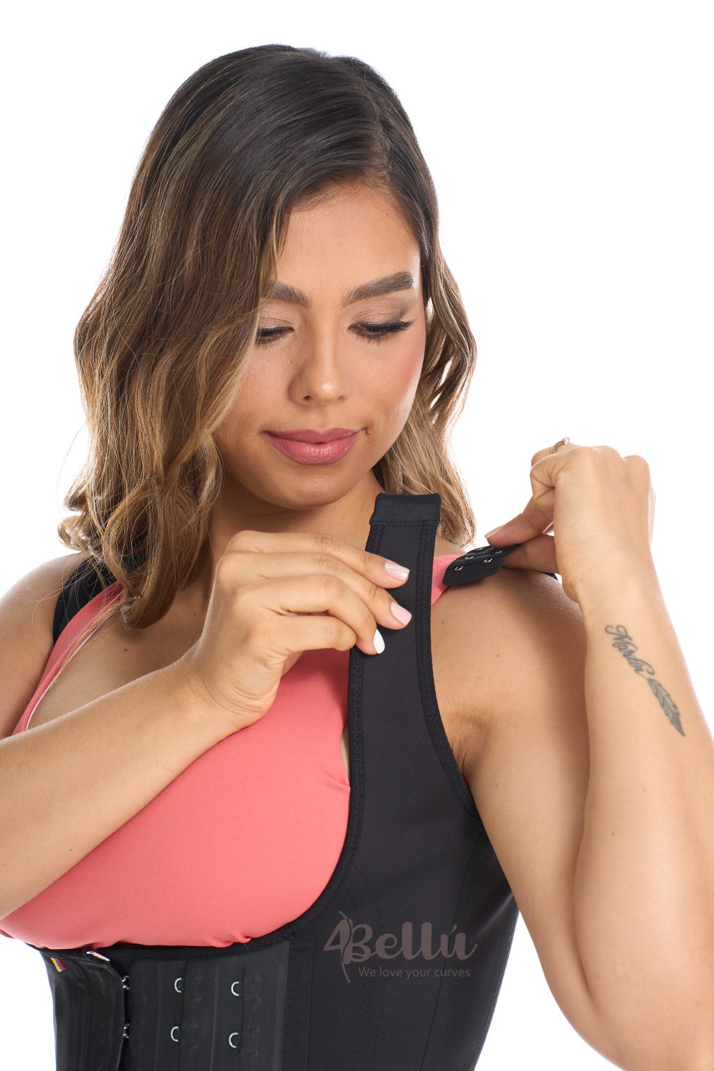 Khloe BBL High Back Latex Waist Trainer - 4Bellú